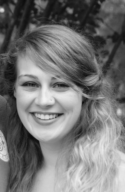 Meredith Avery (20) was killed in a single-car accident - MyDeathSpace.com