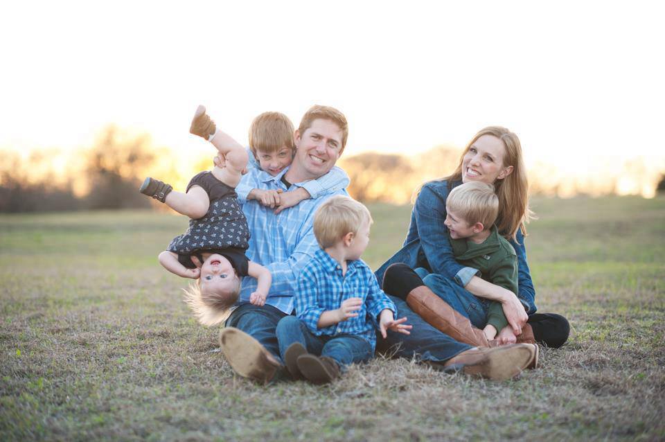 Allison Moline (34) died from a blood infection caused by kidney stones ...
